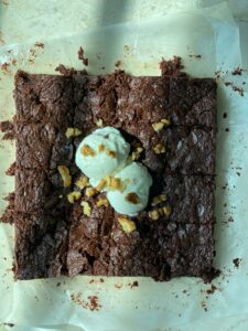 Eggless brownies - Elithebaker